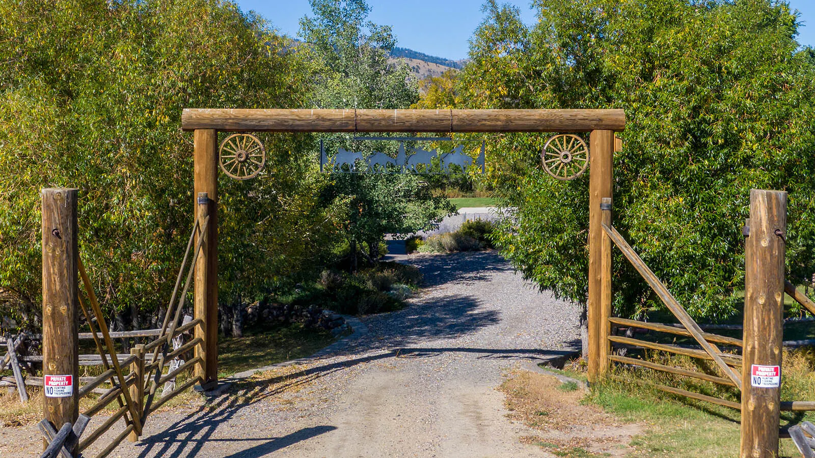 Dubois Property Offers Big Ranch Amenities In A Small Package For $3.5 ...