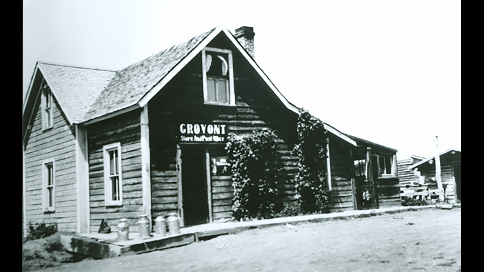 The T.A. Moulton Barn -- The Most Photographed Outbuilding In The World ...