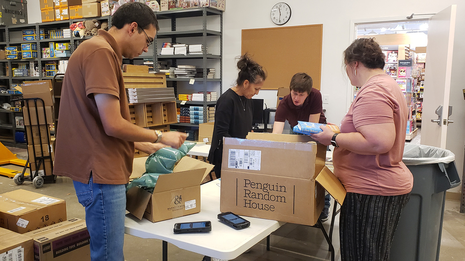 Cheyenne Book Lovers Buzzing For Return Of Barnes & Noble With A New ...
