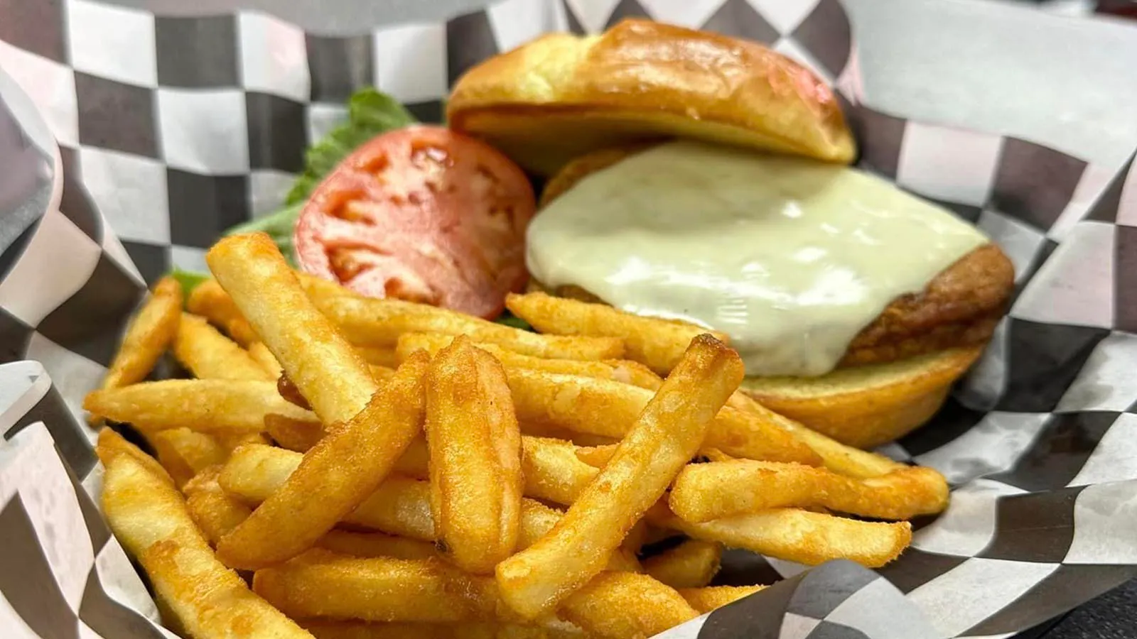 Eating Wyoming: Bobbi’s Classic Diner In Glenrock A Throwback American ...