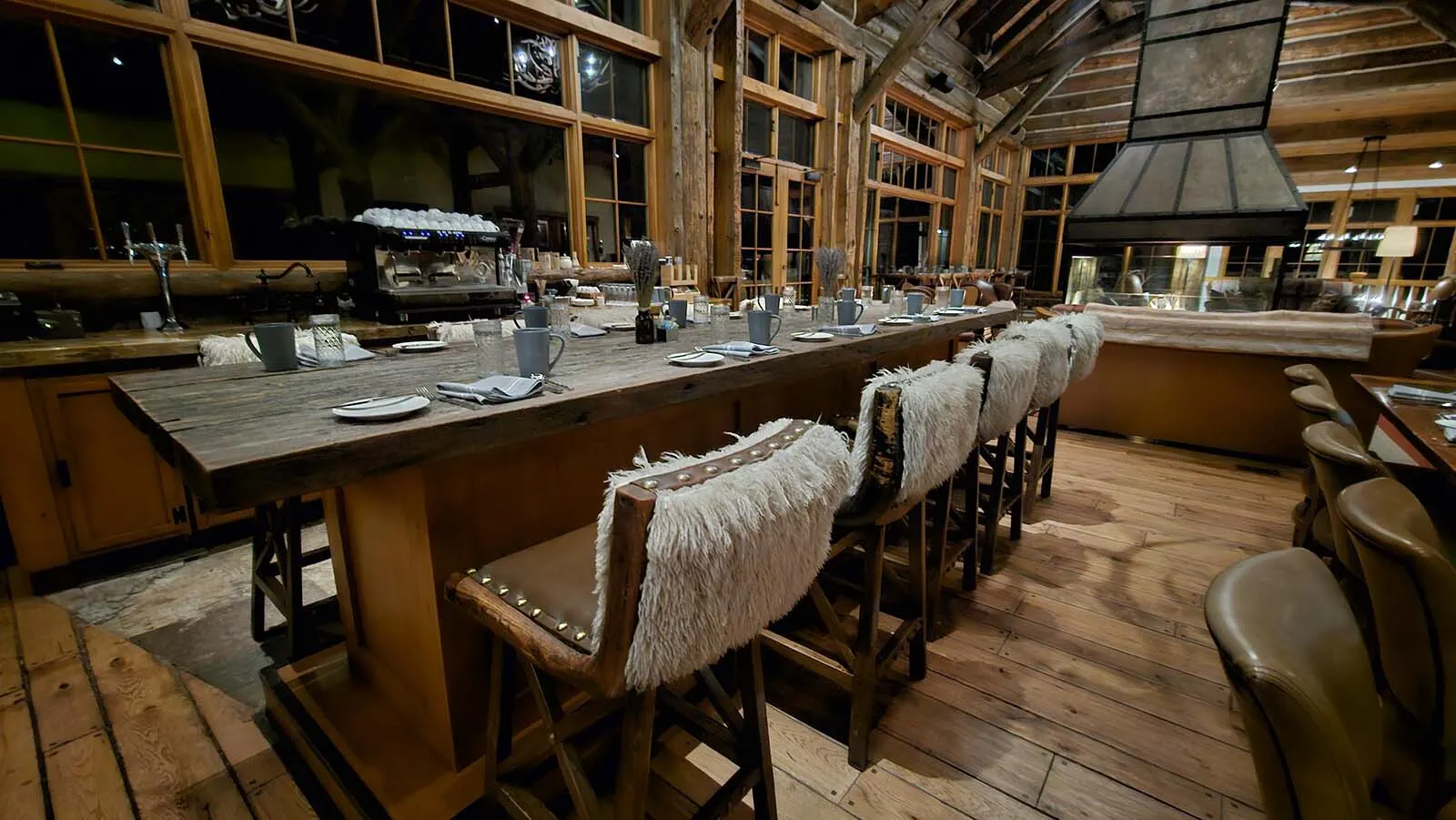What It’s Like To Stay At The Ultra-Luxury Brush Creek Ranch In ...