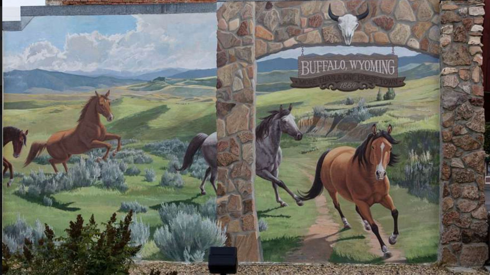 Buffalo’s Downtown Murals Make Western Wyoming Seem Larger Than Life ...