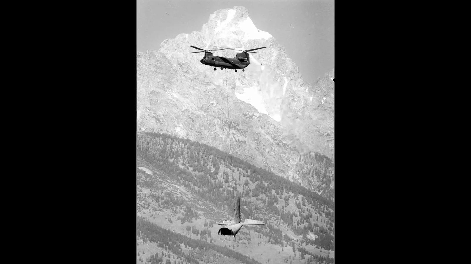 Wyoming History: 29 Years Ago Clinton Plane Crashed Into Jackson ...