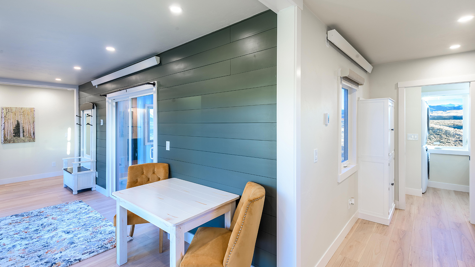 Steel Shipping Containers Made Into 800-Square-Foot Rural Wyoming Home ...