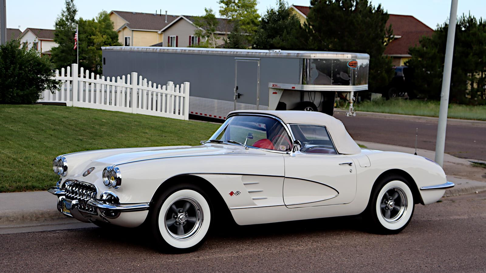 Aaron Turpen: The Aragon Collection — Four Generations Of Corvettes And ...