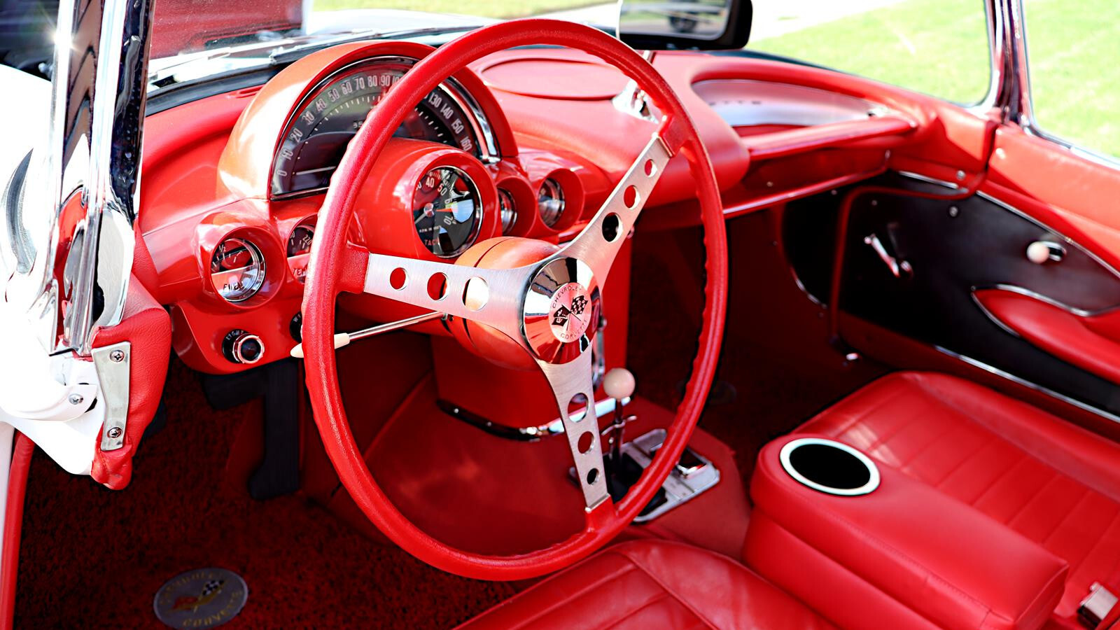 Aaron Turpen: The Aragon Collection — Four Generations Of Corvettes And ...