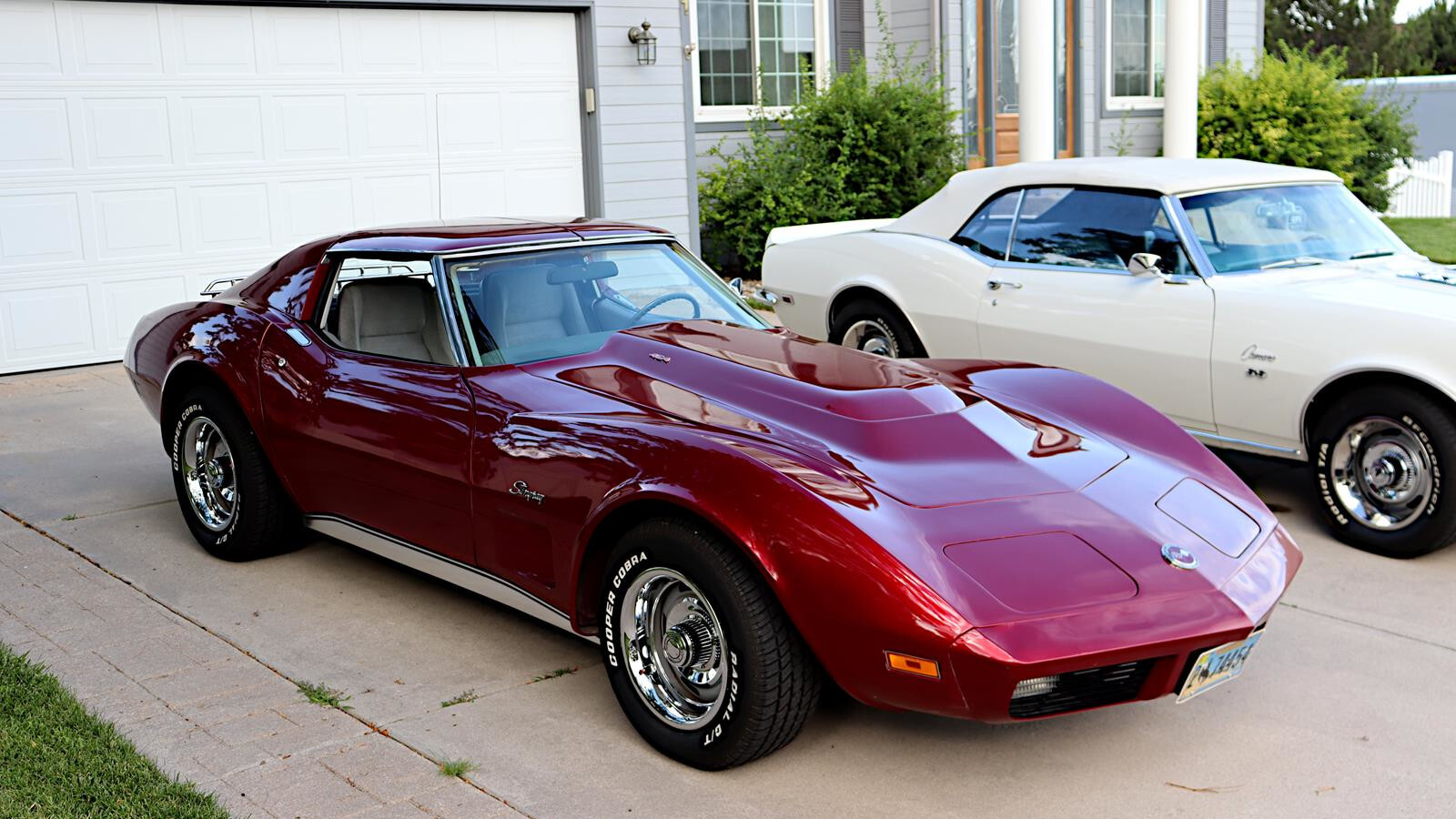 Aaron Turpen: The Aragon Collection — Four Generations Of Corvettes And ...