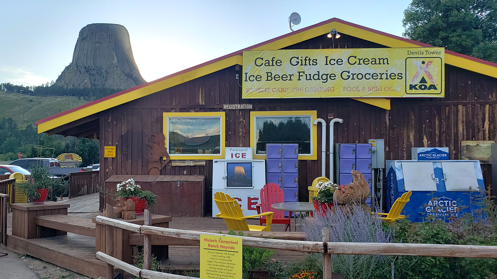 Devils Tower KOA A 'Close Encounter' With America's First National ...