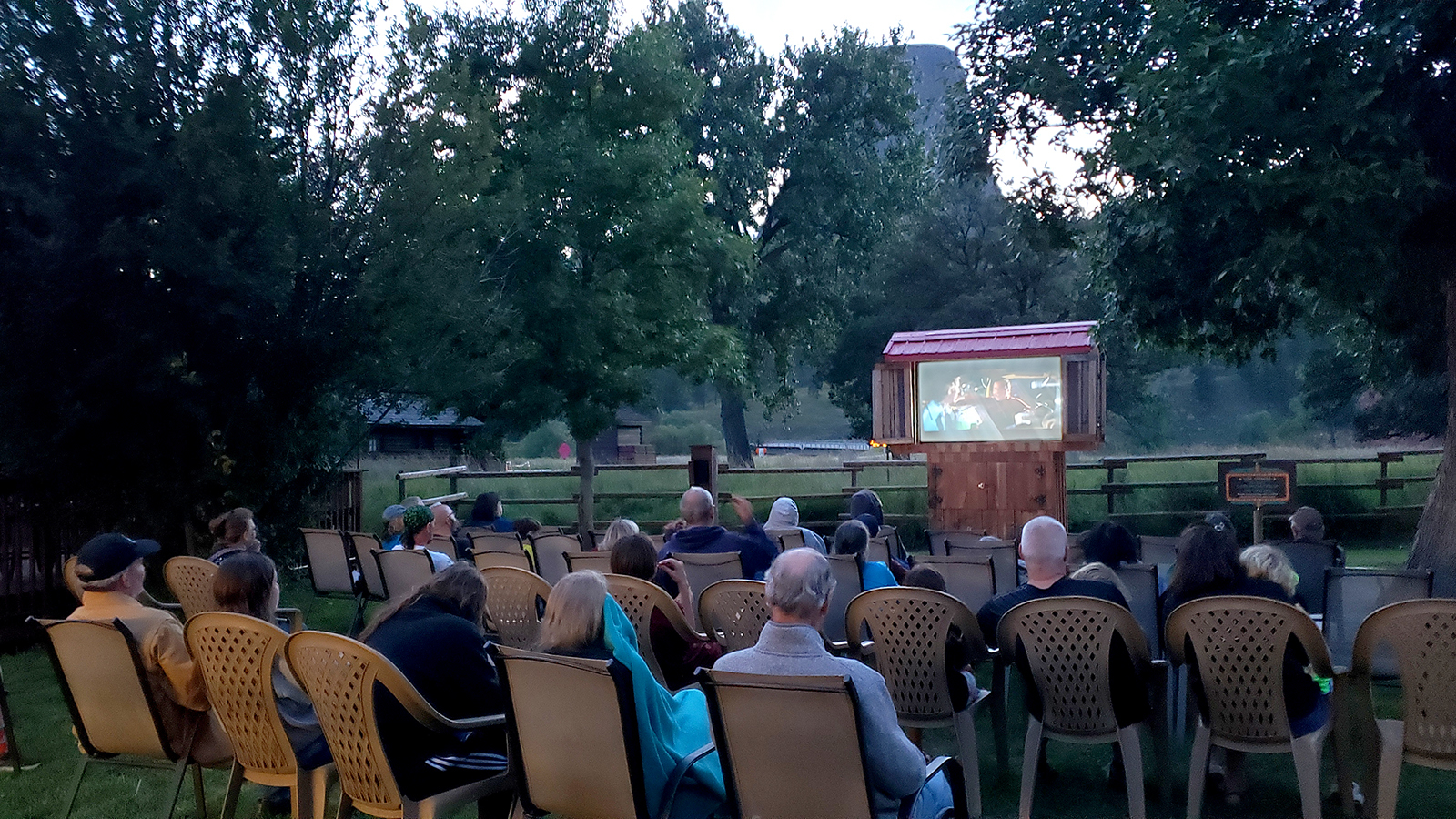 Devils Tower KOA A 'Close Encounter' With America's First National ...