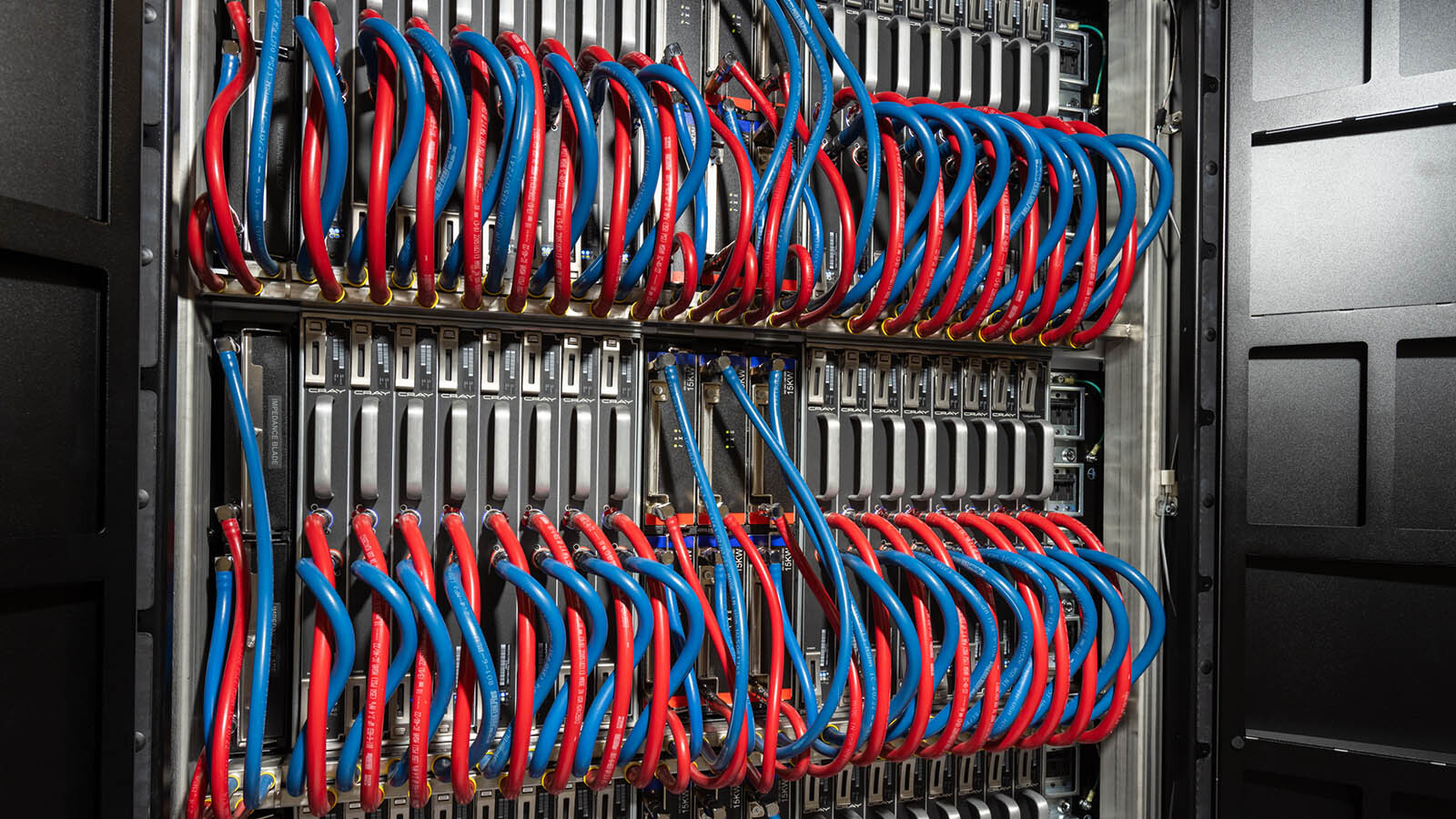 47-Ton Cheyenne Supercomputer Sold To Mystery Buyer For $480,000 ...