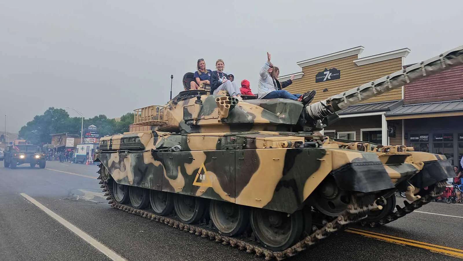 Dubois Cheers As 24 Vintage Military Tanks Rumble Through On The Fourth ...