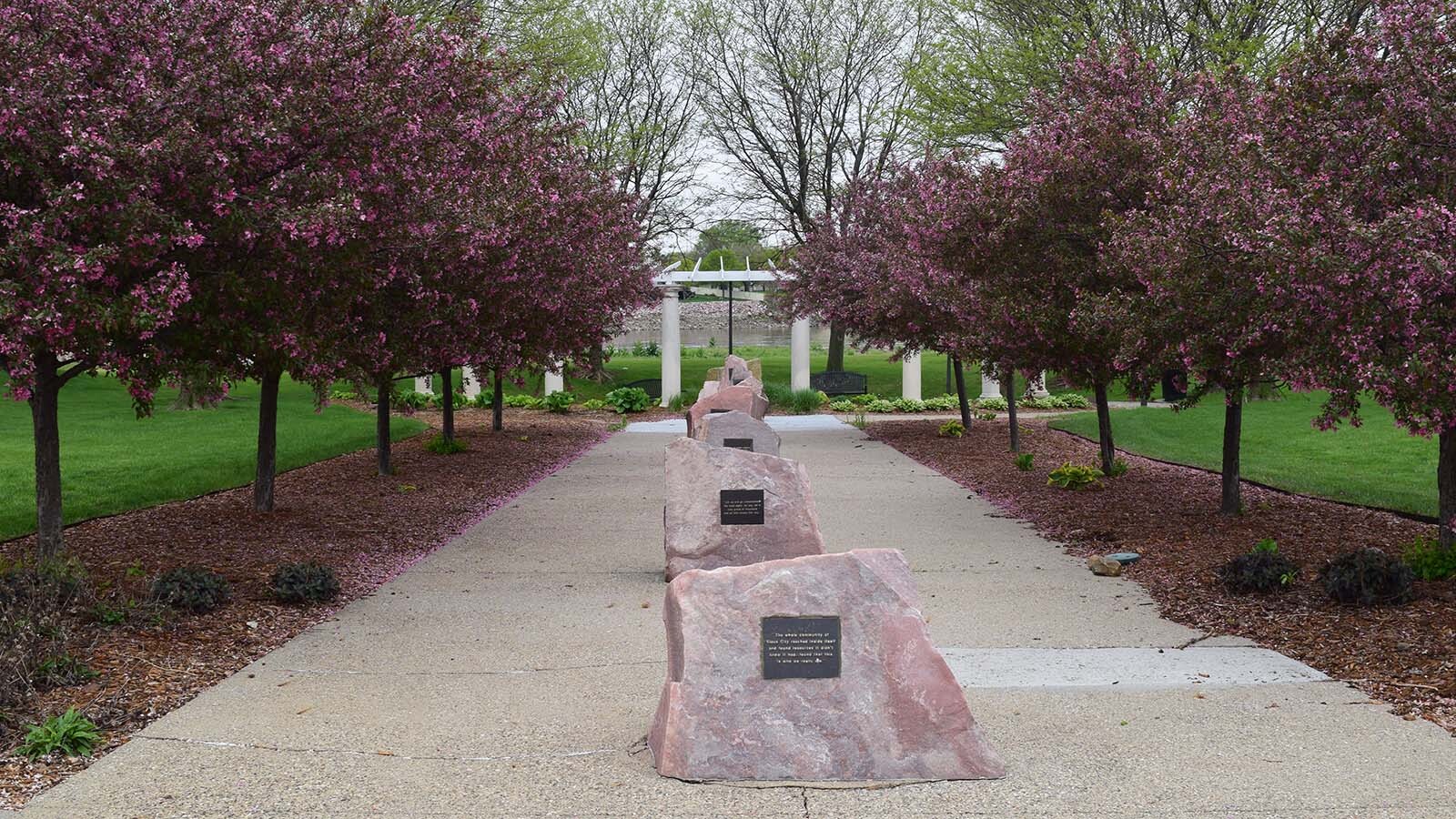 Rockies Announcer Jerry Schemmel Shares How Plane Crash Changed His ...