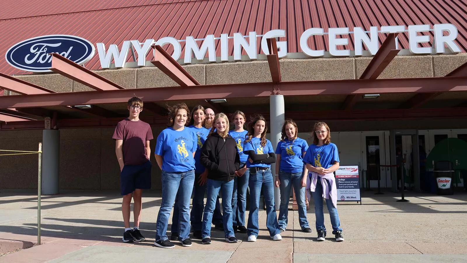 Shoshoni High Choir Sings Backup For ’80s Rockers Foreigner In Casper ...