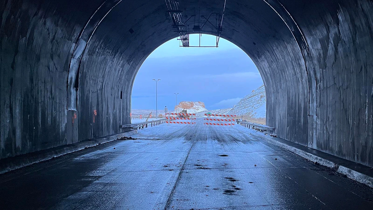 WYDOT Director Says Green River Tunnel Crash Started Outside Tunnel ...
