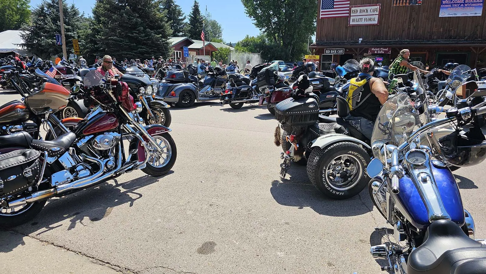 25,000 Sturgis Rally Bikers Make Pit Stop In Hulett For Famous Ham And ...