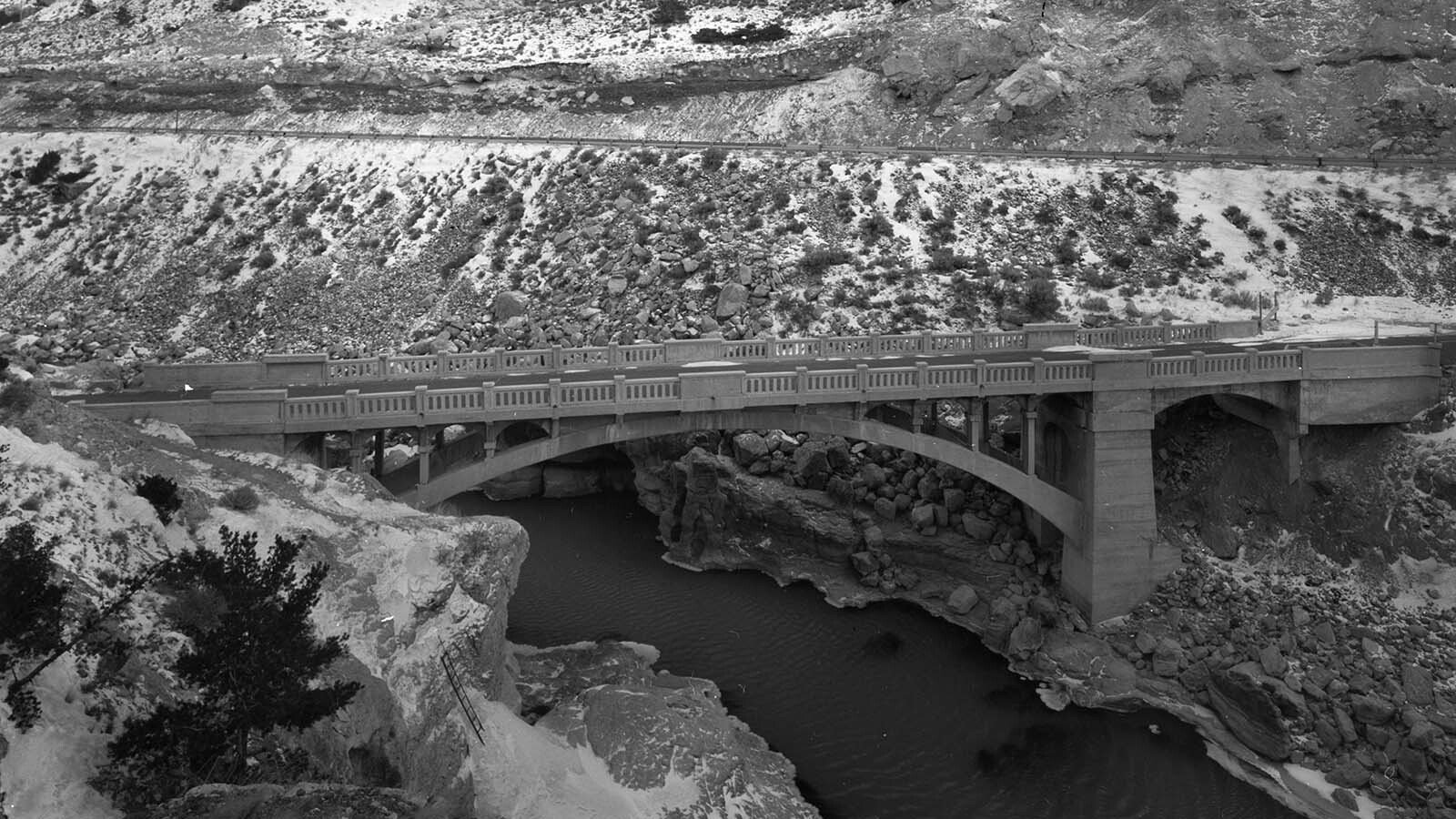 Hayden Arch Bridge West Of Cody Is 100 Years Old And One Of A Kind ...