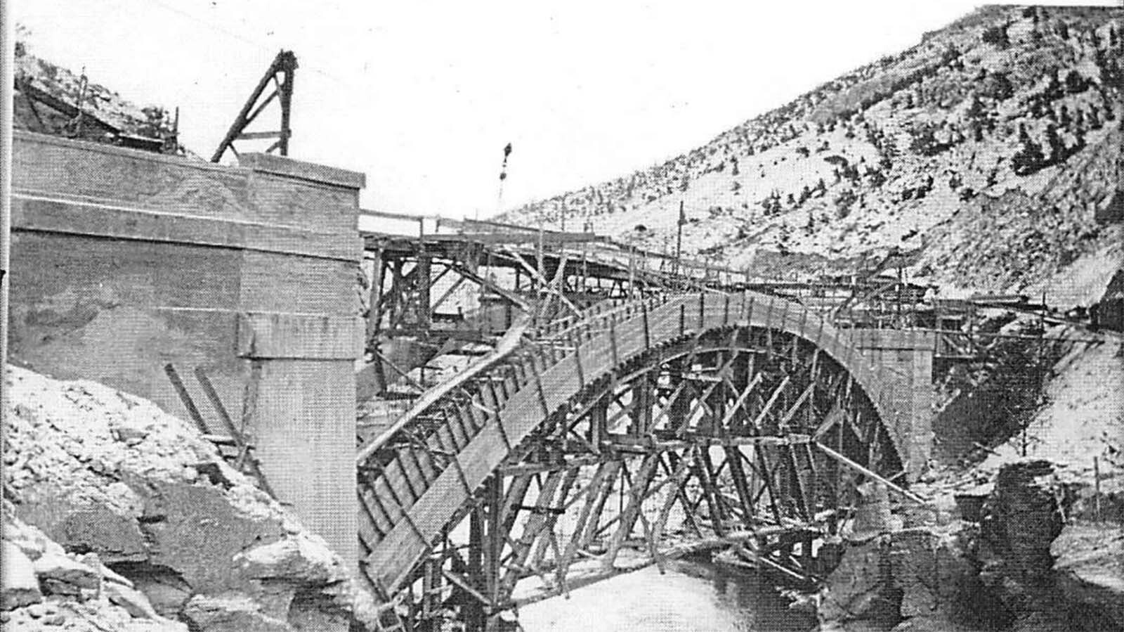 Hayden Arch Bridge West Of Cody Is 100 Years Old And One Of A Kind ...