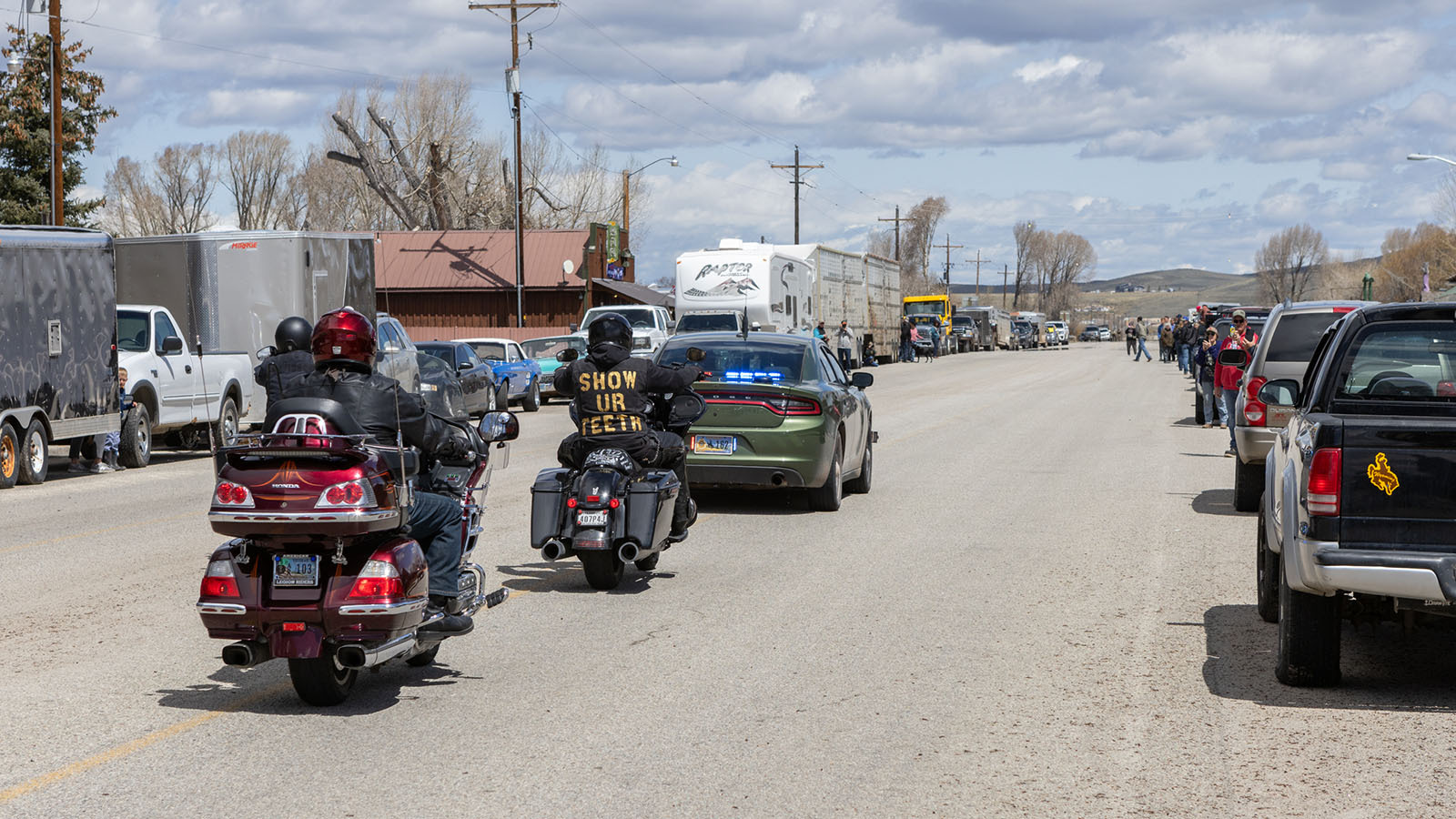 Standoff Over Wolf Torture: Locals Block Motorcycle Rally From Daniel ...