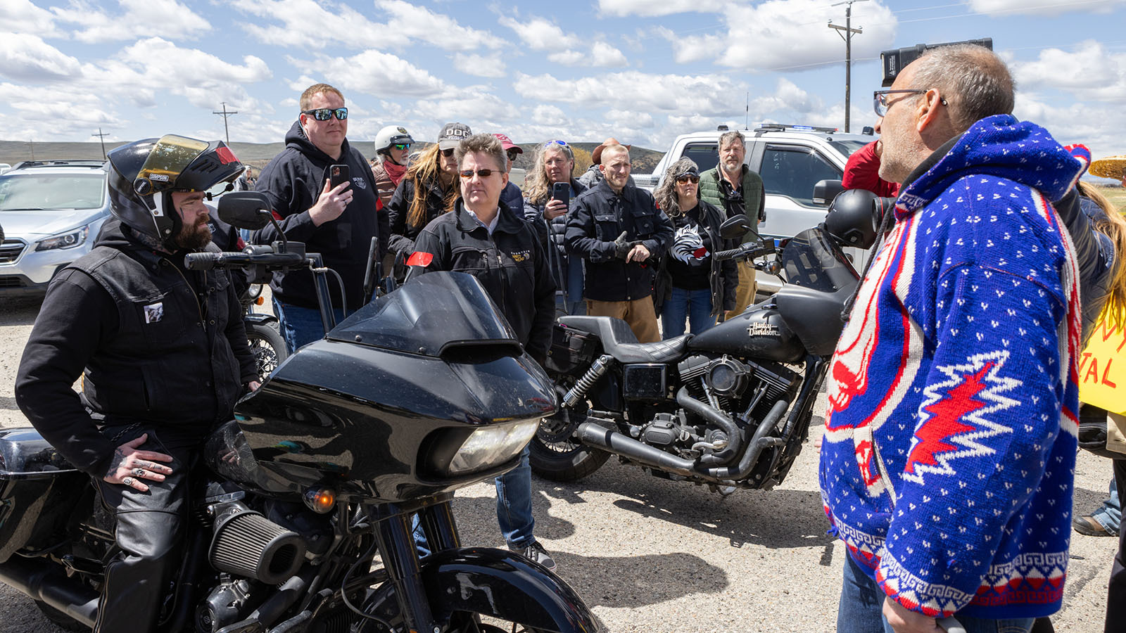 Standoff Over Wolf Torture: Locals Block Motorcycle Rally From Daniel ...