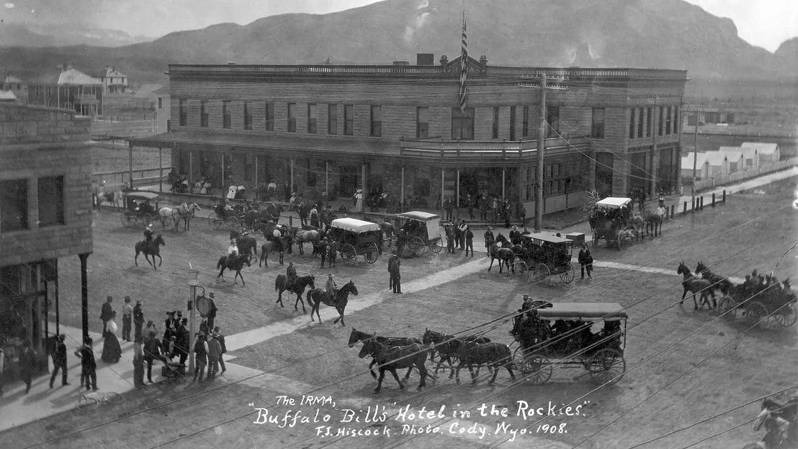 Traveling Wyoming: Western Spirit Is Still Alive At Cody’s Legendary ...