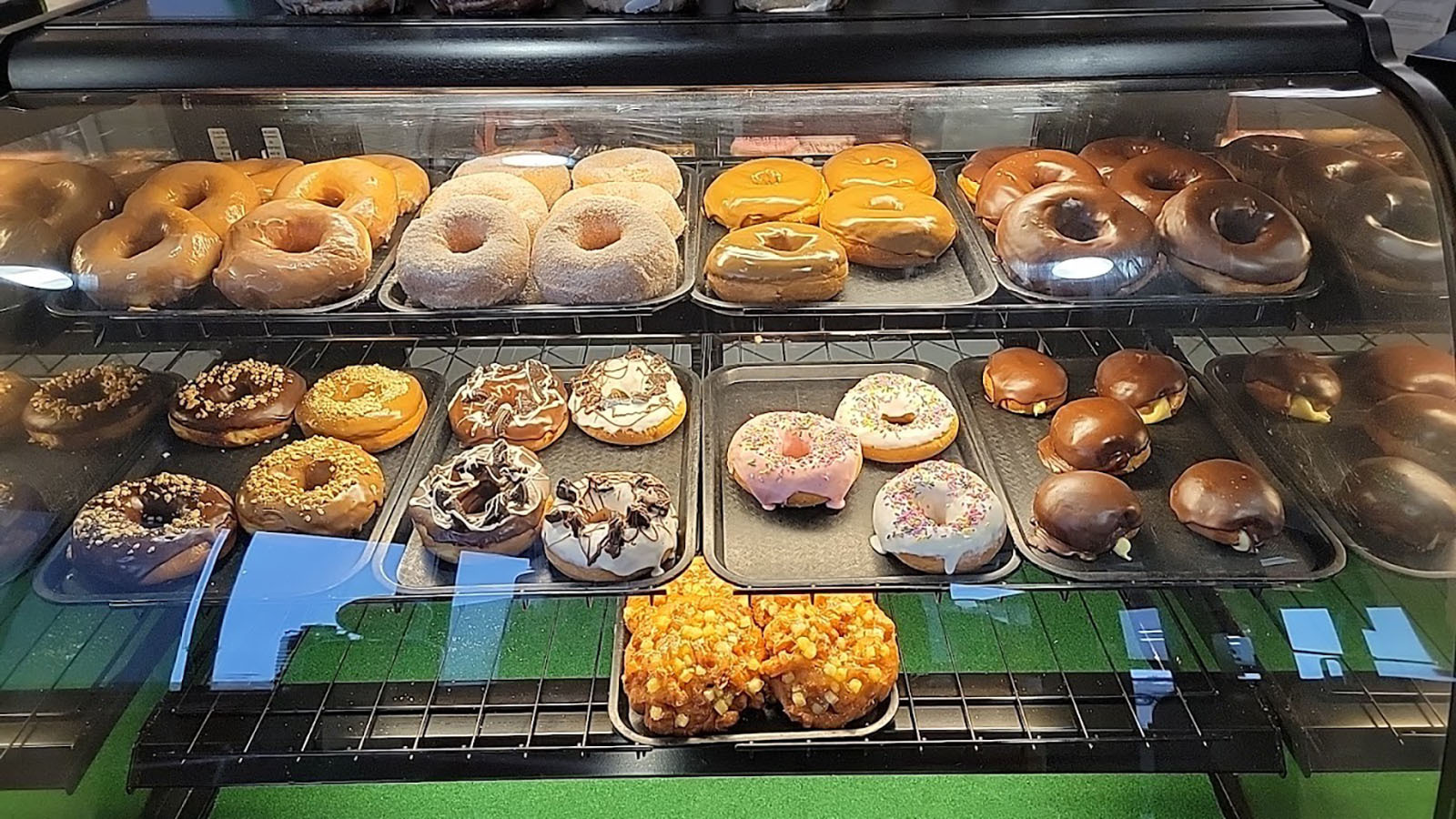 Iconic Johnson’s Corner Along I-25 Closed, To Become Chain Restaurant ...