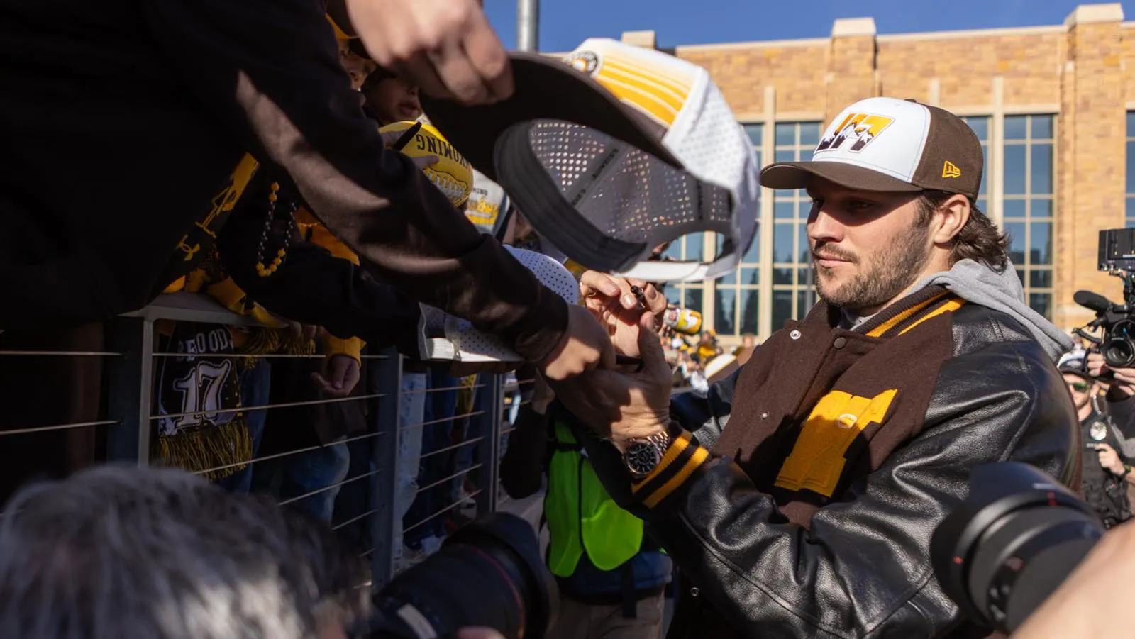 ‘I Love You Guys’: Josh Allen Gets Huge Ovation As His No. 17 Retired ...
