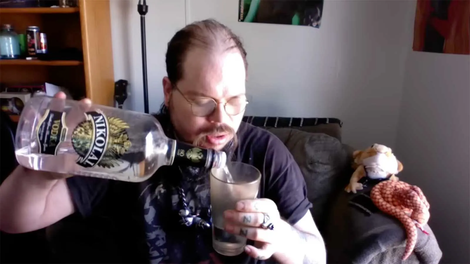 How A Bullied Casper Kid Went Viral As The Internet’s Gothic KingCobra ...