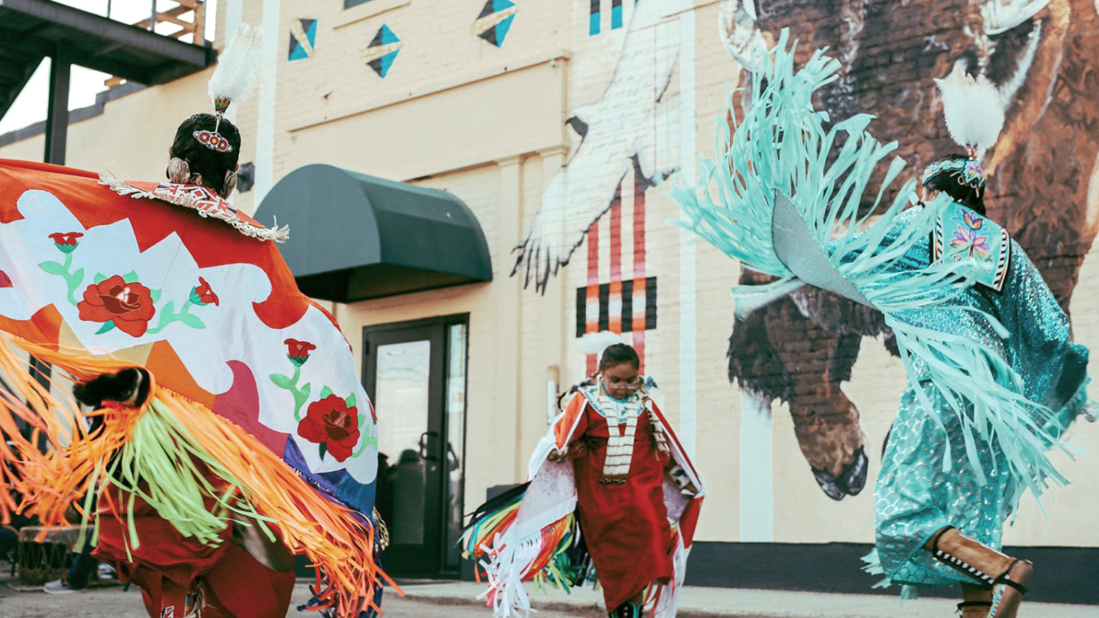 Already Picturesque, Lander’s Murals Reinforce Historic Town’s Western ...