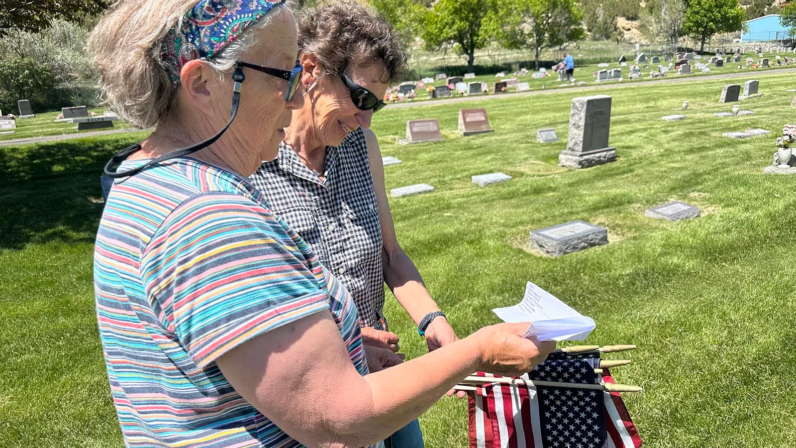 Thousands Of Flags Planted At Graves Of Veterans In Thermopolis And ...