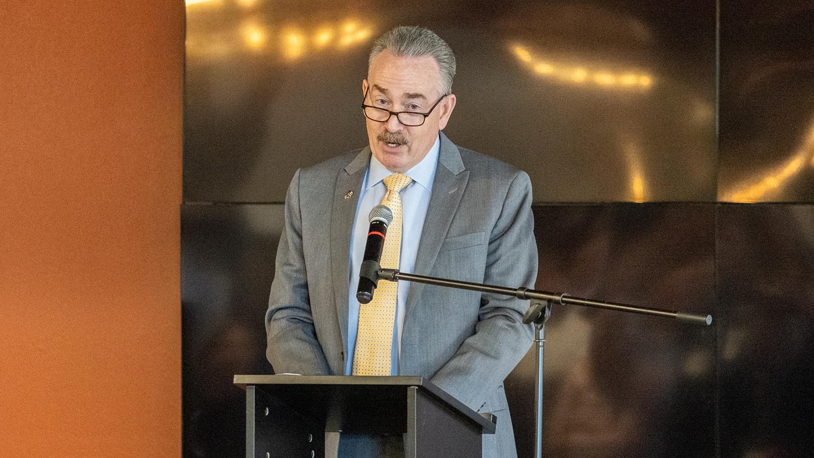 Meta (Facebook) Formally Announces Massive $800M Data Center In ...