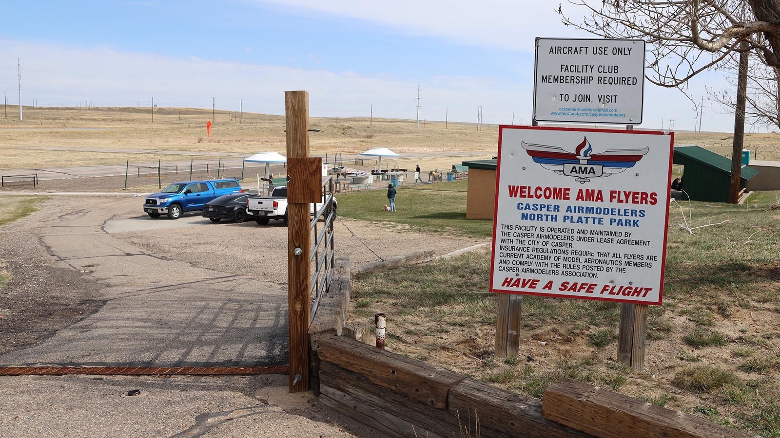 Casper Model Airplane Pilots Love Flying Fast, From Fighter Jets To ...