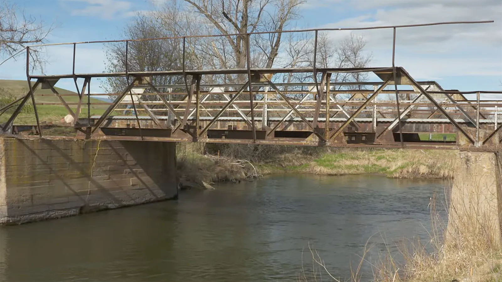 115-Year-Old Last Remaining Wyoming Steel Truss Bridge Put Out To ...