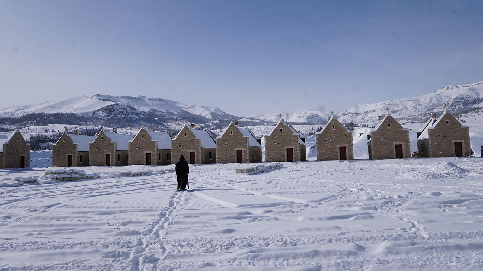 Carmelite Monks Near Meeteetse Use Modern Tech To Build Gothic ...