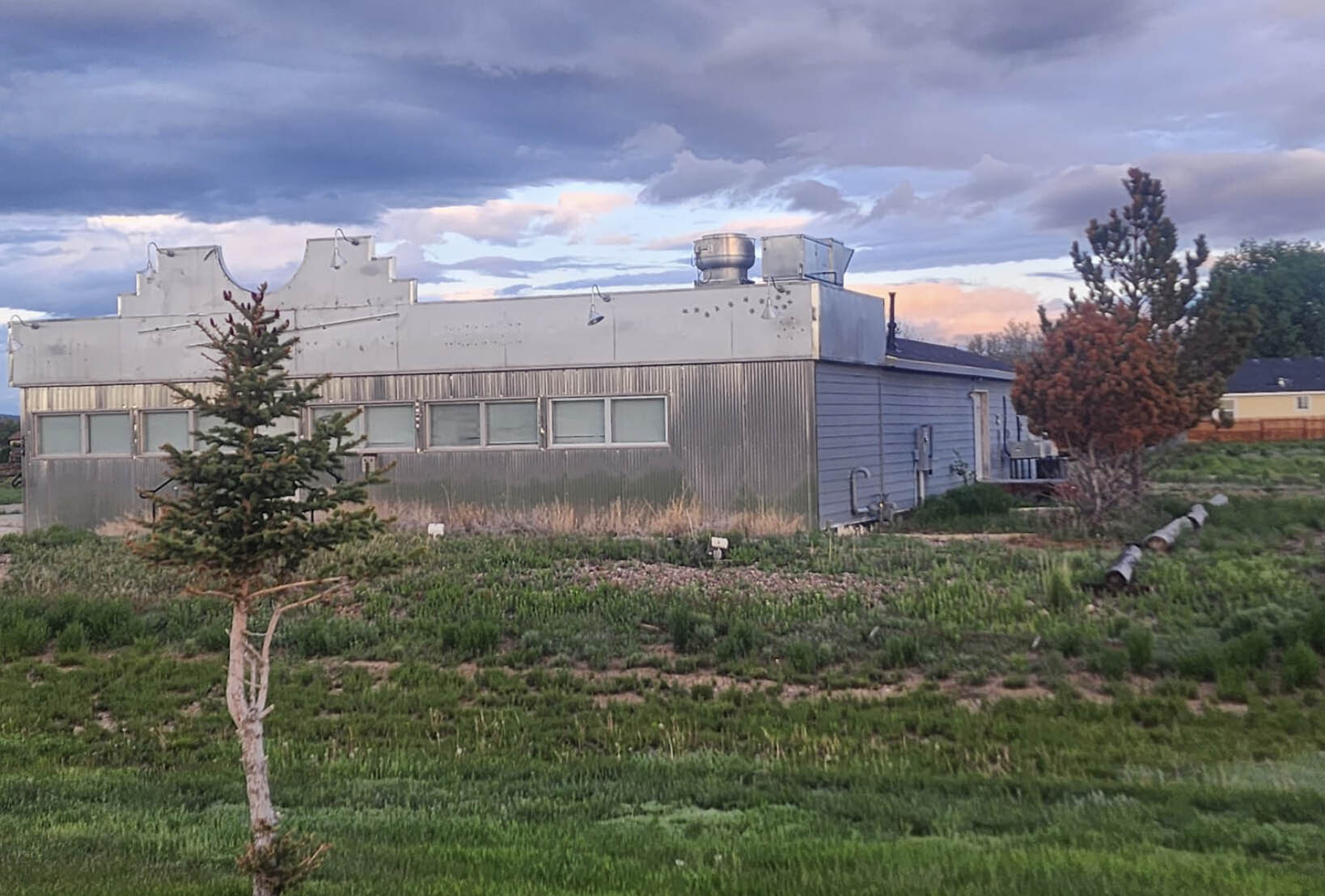 New York’s Famous Moondance Diner Now Sits Empty In Tiny LaBarge ...