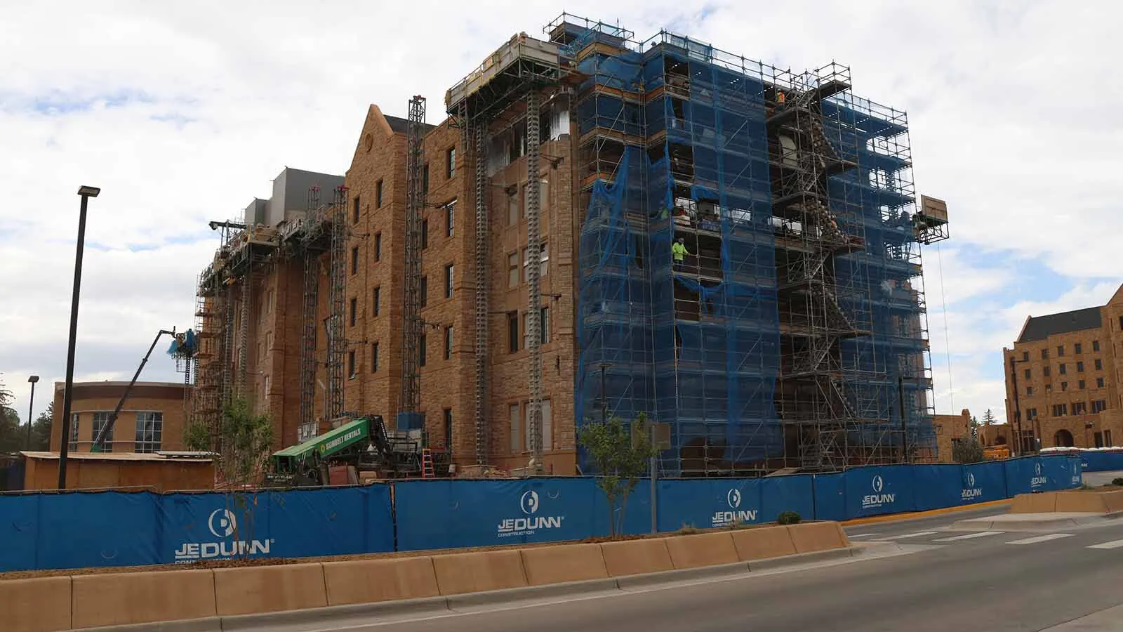 Inside UW’s New $289 Million Gothic, State-Of-The-Art Dorms And Dining ...