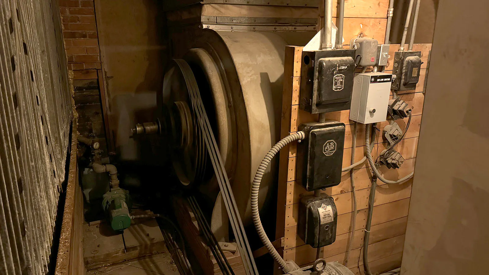 Nearly 90 Years Old, Wyoming's First Air Conditioner Still Works ...