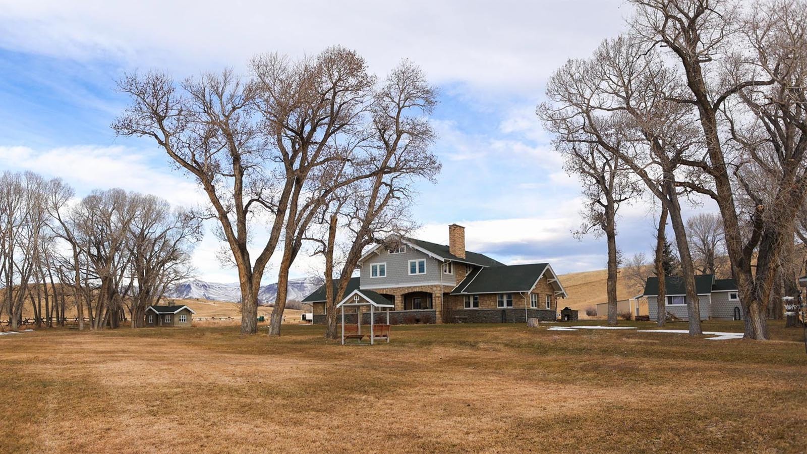 Wyoming’s Famous 96,000-Acre Pitchfork Ranch Is For Sale For $67 ...