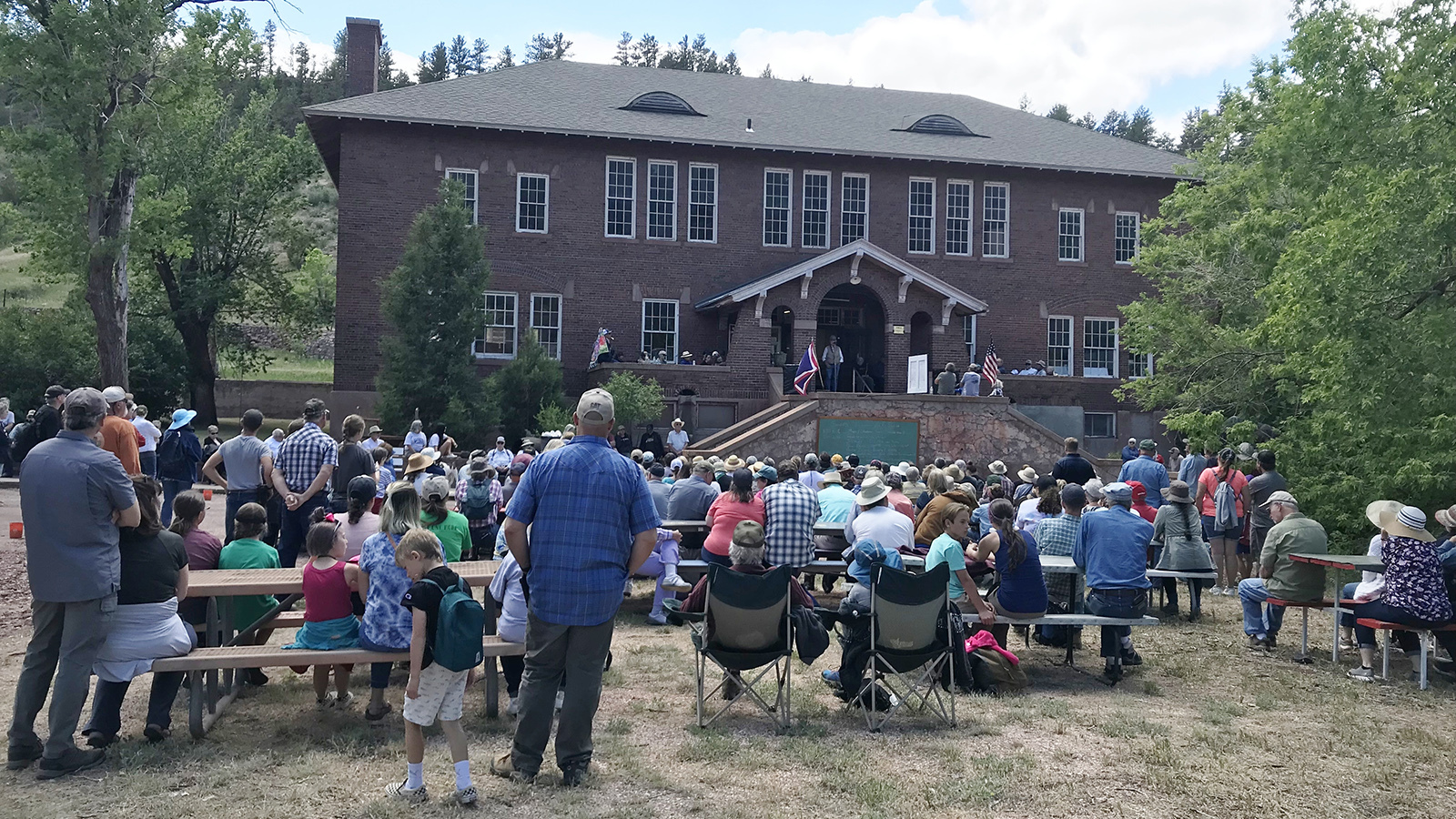 Human Artifacts Dating Back 14,000 Years Discovered At Powars II Site ...