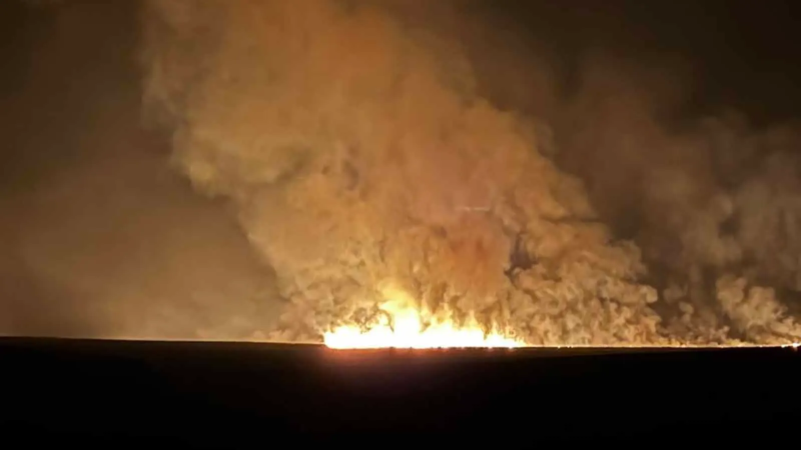 Aggressive Red Canyon Fire Closes In On 100,000 Acres, Still 0% ...