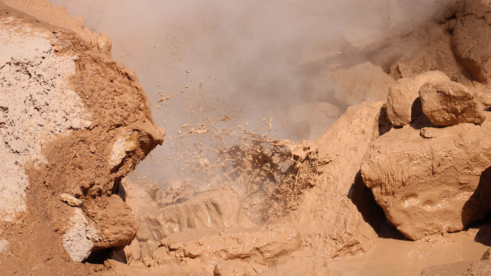 Red Spouter, Yellowstone’s Multi-Personality Thermal, Created By 1959 ...