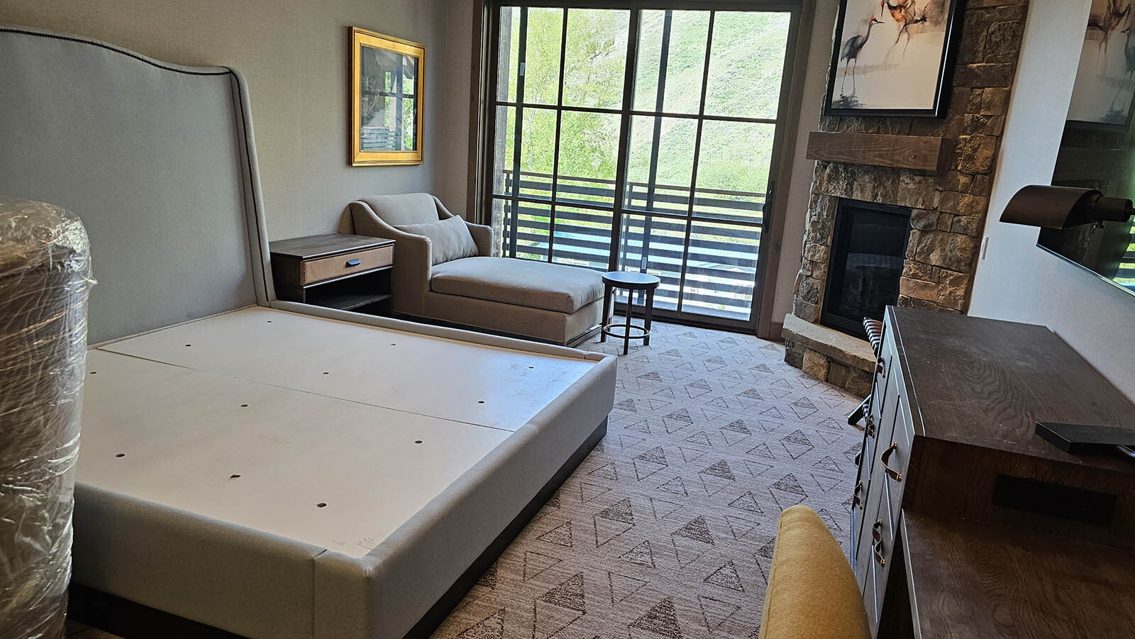 Rusty Parrot, Jackson Boutique Luxury Retreat Destroyed In Fire, To ...