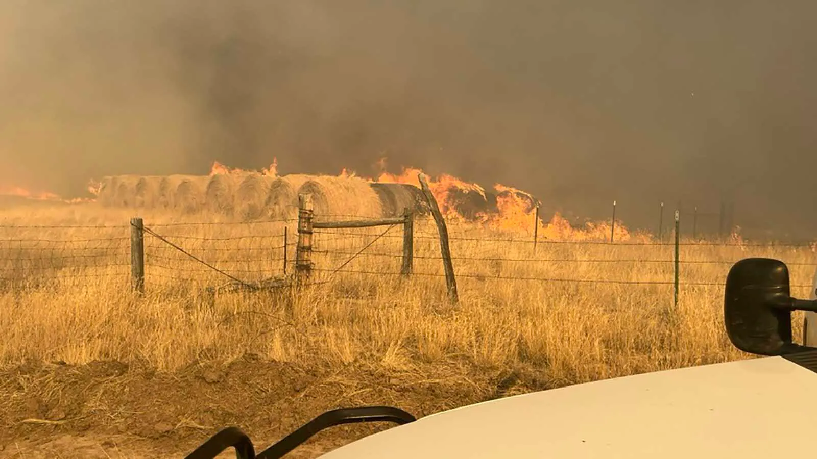 Crews Work Furiously To Save Homes From Huge Wildfire In Northeast ...