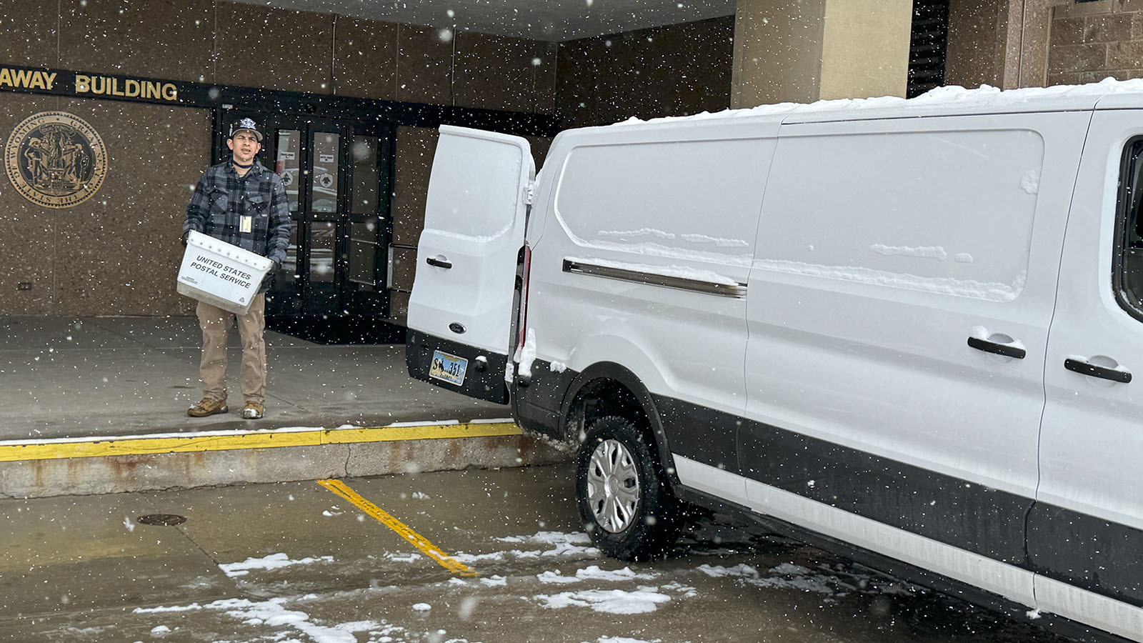 State of Wyoming Has 2 EVs In Its Fleet of 1,100 Vehicles And Not ...