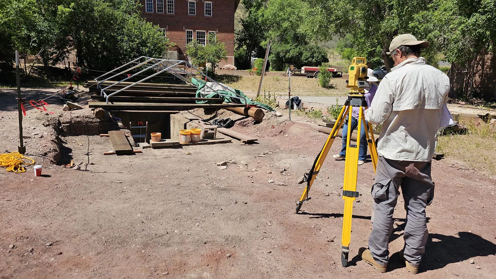 Archaeological Dig Uncovering 14,000-Year-Old Secrets At Wyoming’s ...