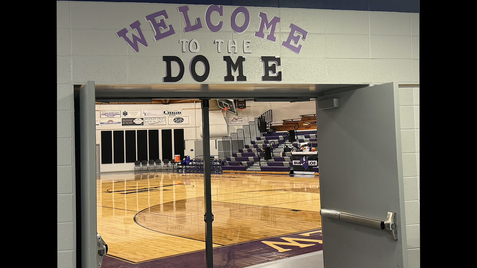 ‘The Dome’: Tiny Mountain View, Wyoming’s Cathedral To Basketball ...