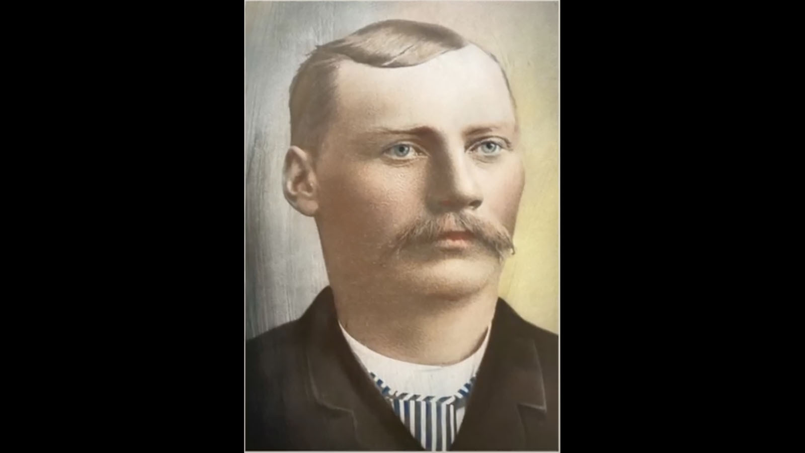 Main Street Through Thermopolis Is Gigantic For One Reason: Mules ...