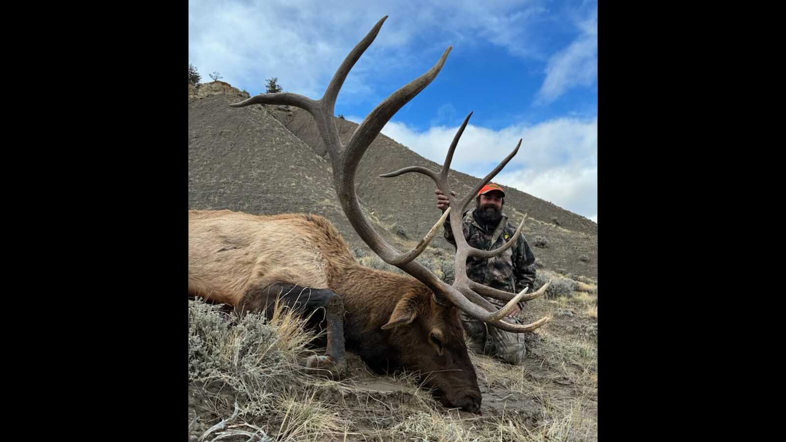 Wyoming Hunter Bags Coveted Big-Game Trifecta, Including Huge Moose ...