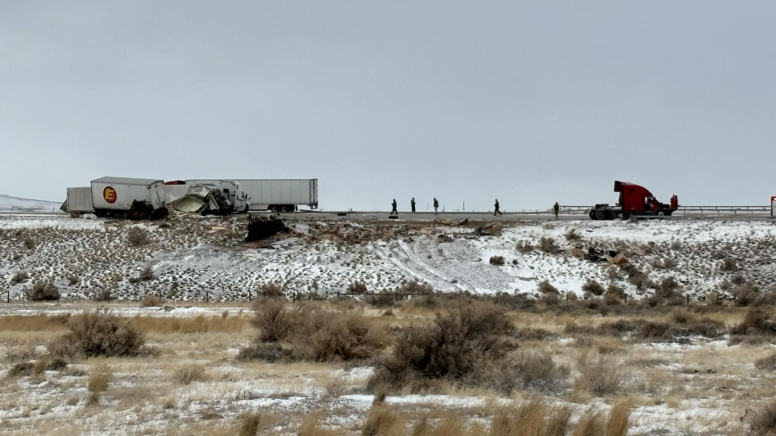 Woman Identified In Fatal Crash Outside Rawlins That Closed I-80 For ...