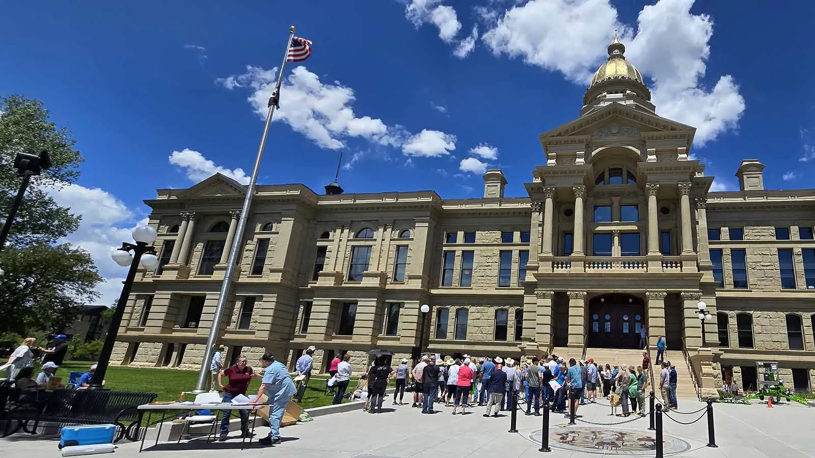 Wyoming Ranchers Rally Against 'Wind Wall' Of Turbines Across The State ...
