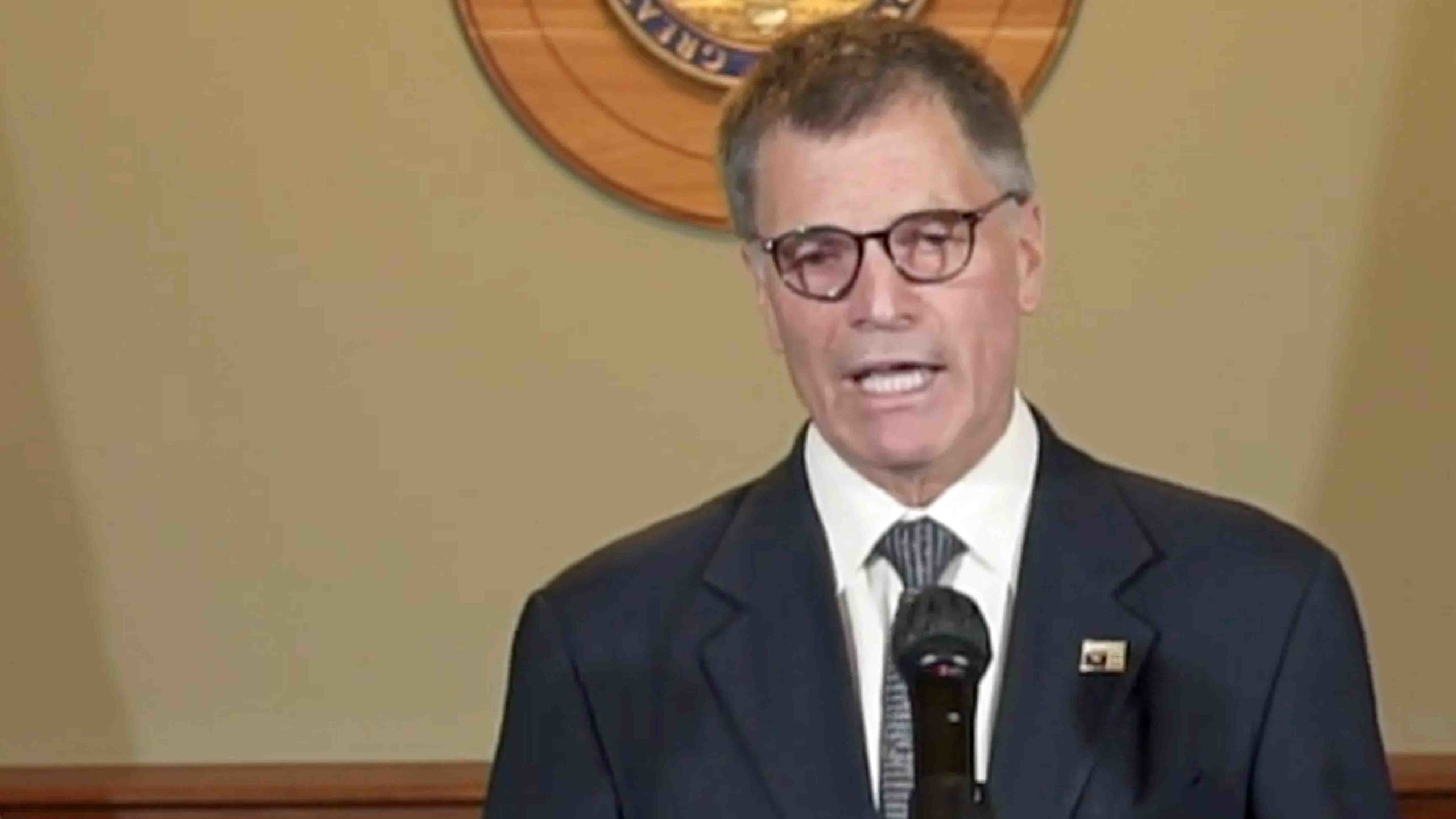 Gordon Says State Will Cut Staff | Cowboy State Daily